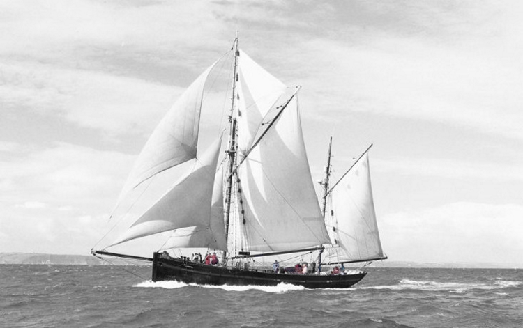 What's This Ship Type Called in English? > General Discussion > AR15.COM