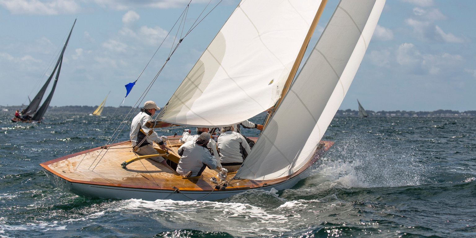 Olin Stephens BOB KAT II - Classic Sailboats