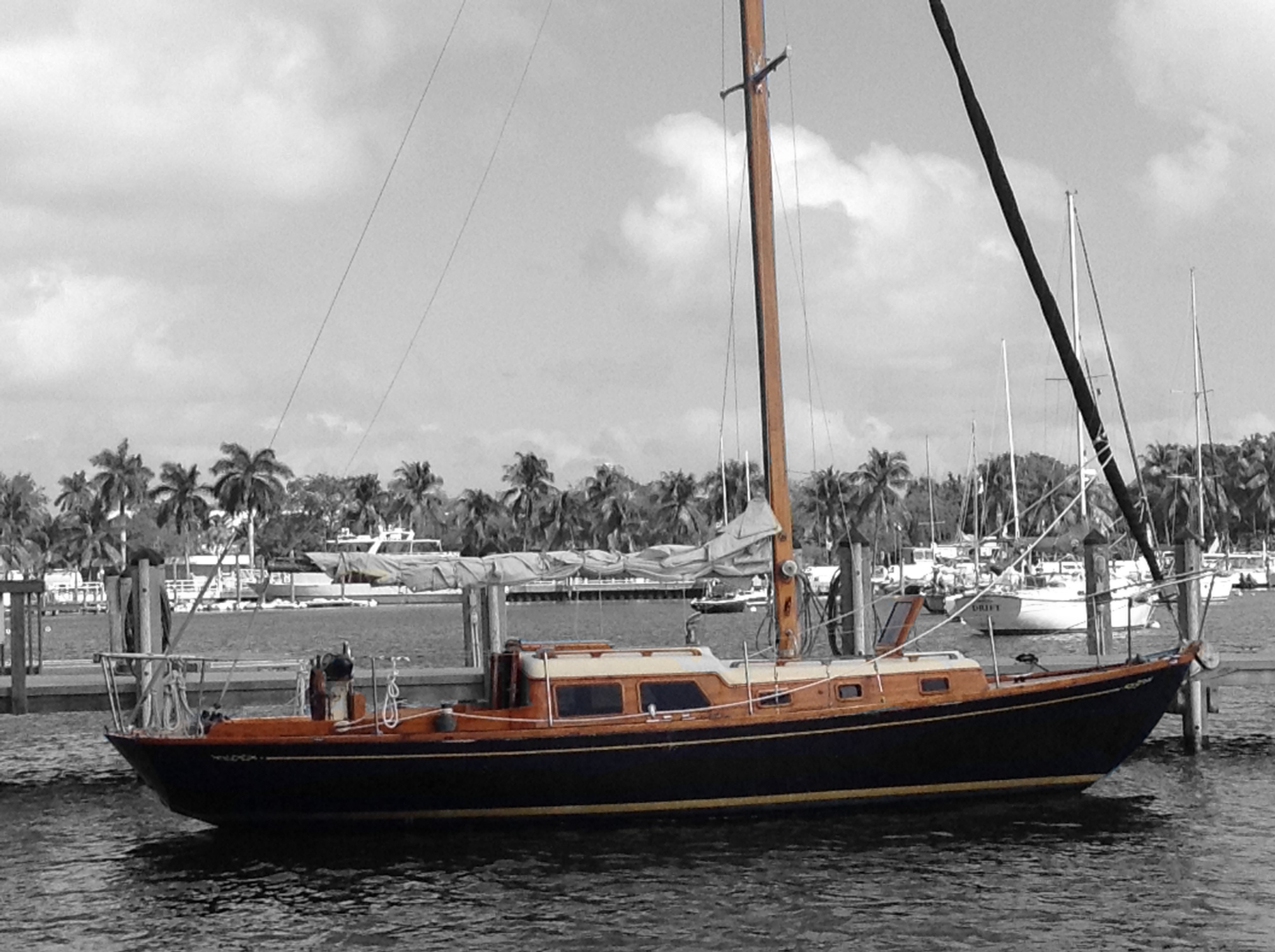Cheoy Lee NEPENTHE - Classic Sailboats